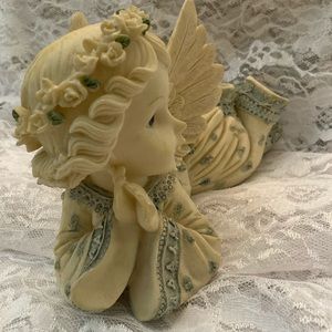 Accents | Child Angel Figurine | Poshmark